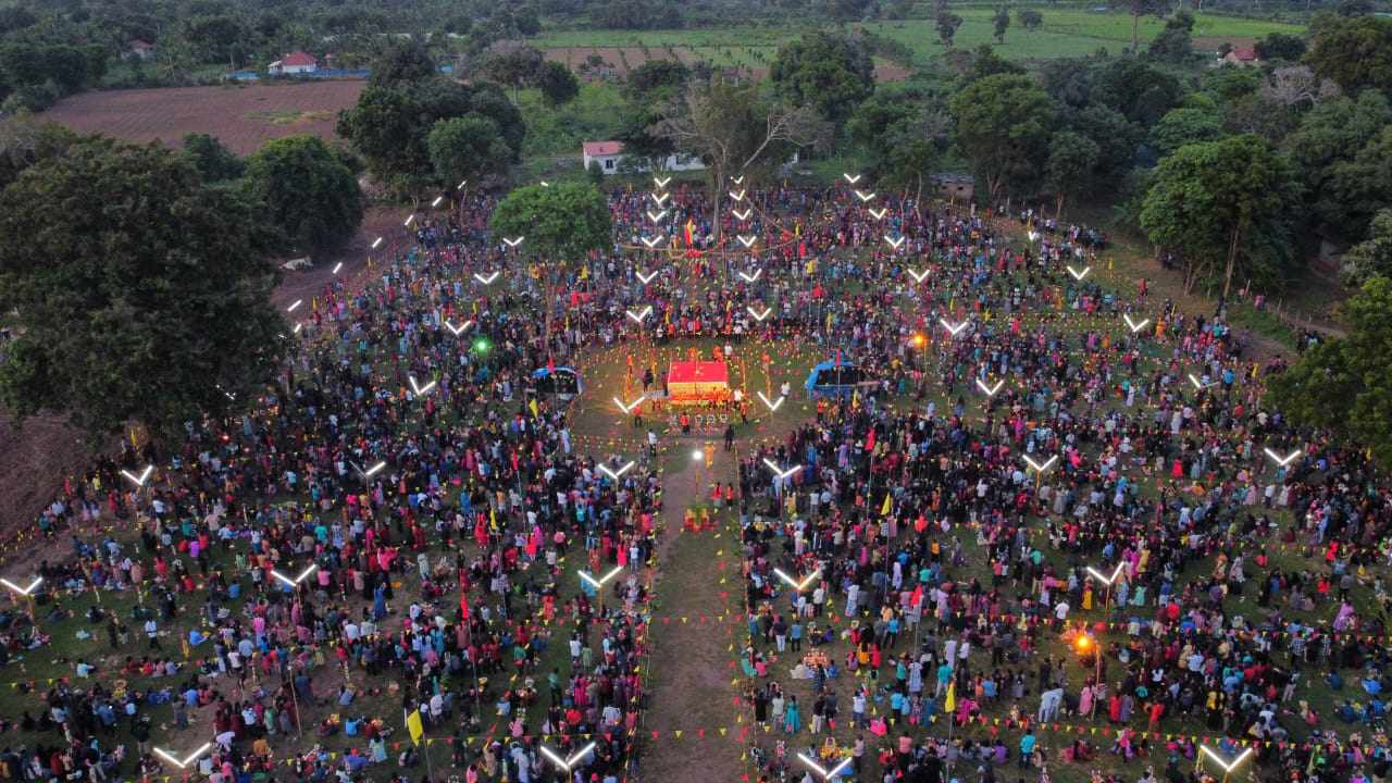 Tamils defy Sri Lankan crackdown to remember heroes in every district ...